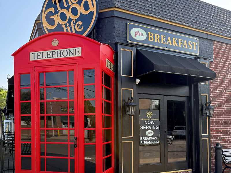 The Good Life Restaurant in Massapequa Park, NY - Home